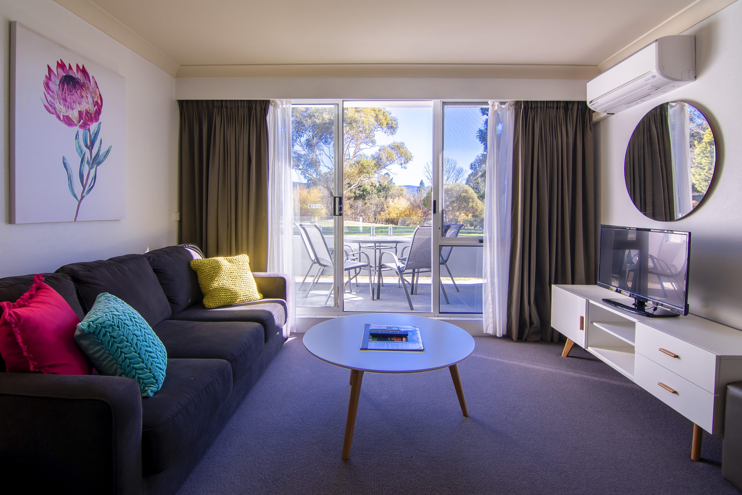 King Room Apartment - Horizons Lake Jindabyne